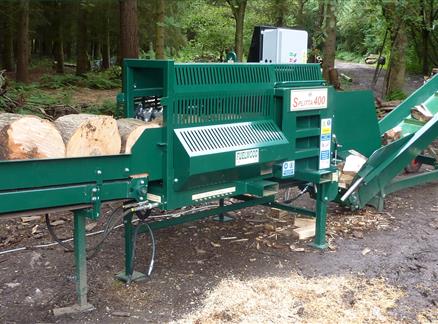 Fuelwood Splitta 400 kindling machine